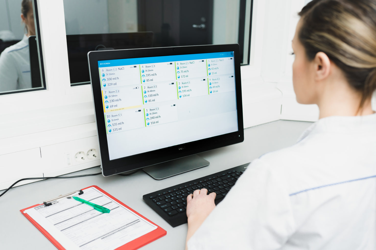 Monidrop - IV Infusion Monitor | Patient Safety Products I Pentland Medical
